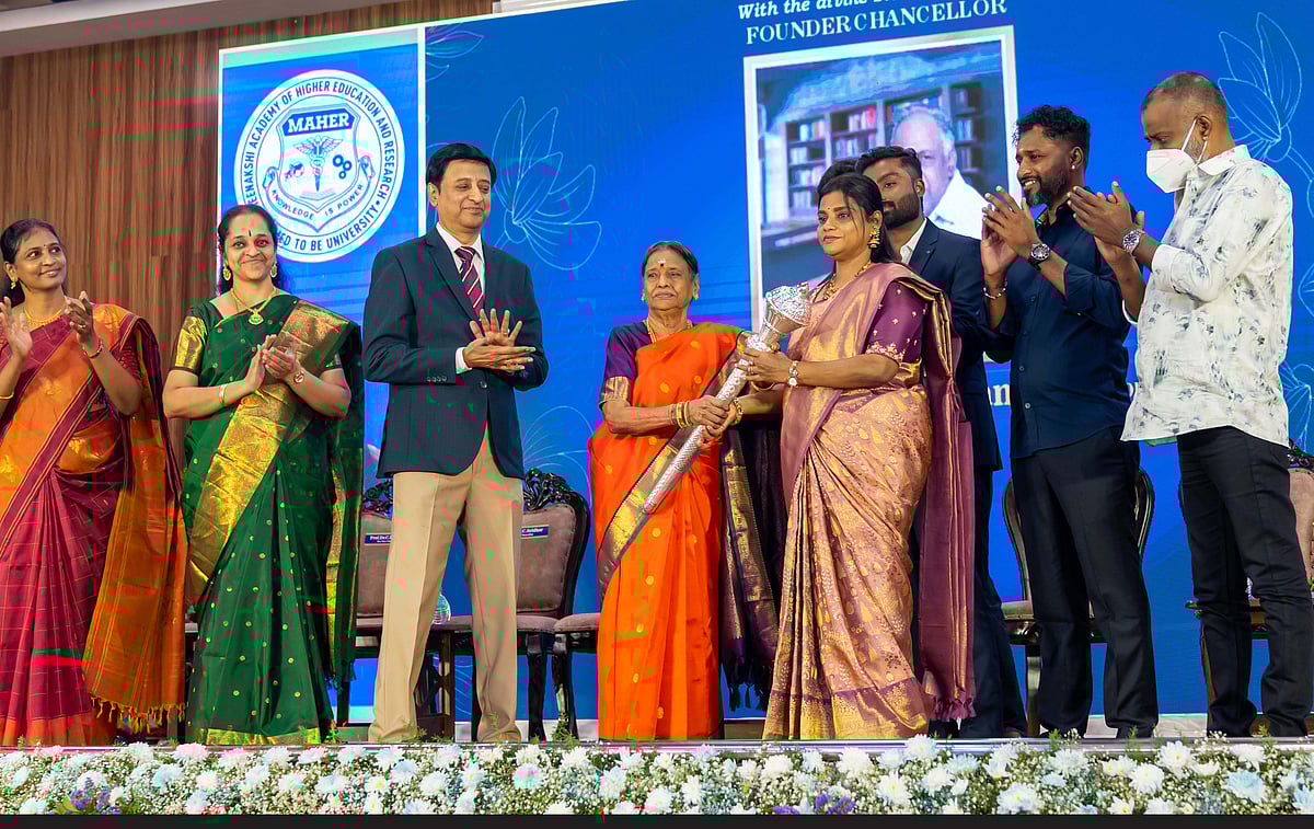 MAHER: மீனாட்சி உயர் கல்வி மற்றும் ஆராய்ச்சி நிறுவனத்தின் (MAHER), 3-வது வேந்தர் பதவி ஏற்பு விழா ...